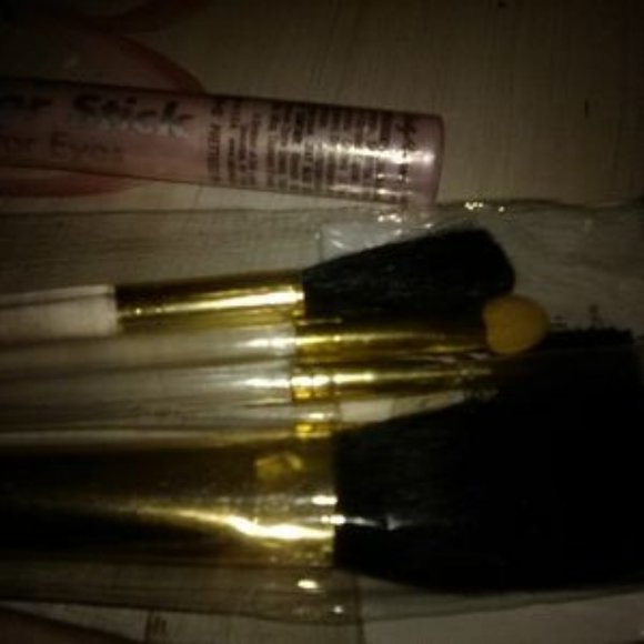 Modella | Makeup | Modella | Poshmark